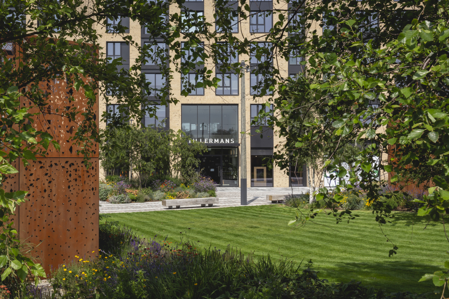 HTA Design | Greenford Quay